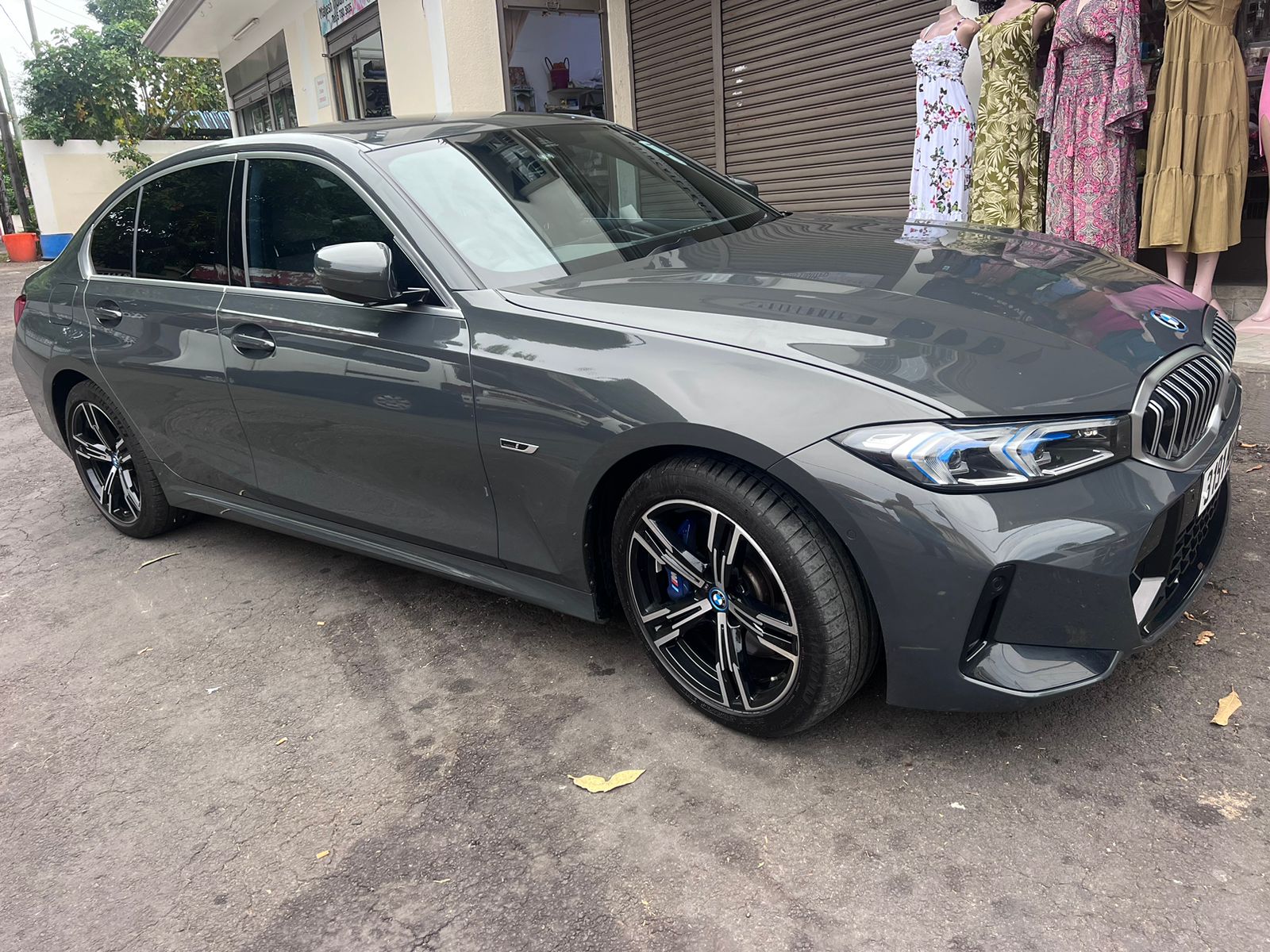 BMW for rent in mauritius – Luxury Plug in Hybrid Car Rental